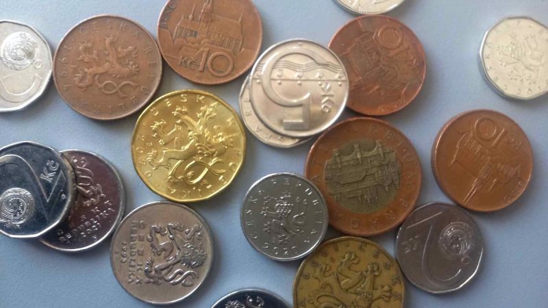 Česká republika má nové mince. Jak vypadají a jakou mají hodnotu?