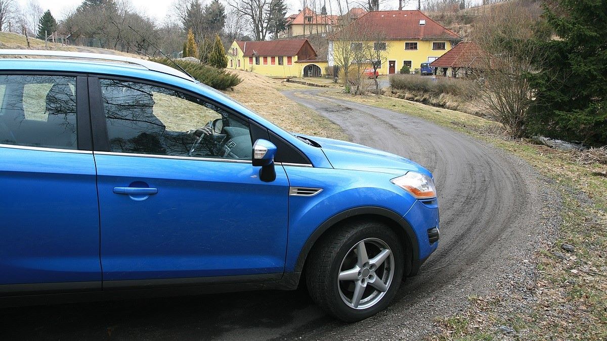 Stát rozdává 100 000 Kč na nákup nového auta. Zjistěte, zda máte nárok